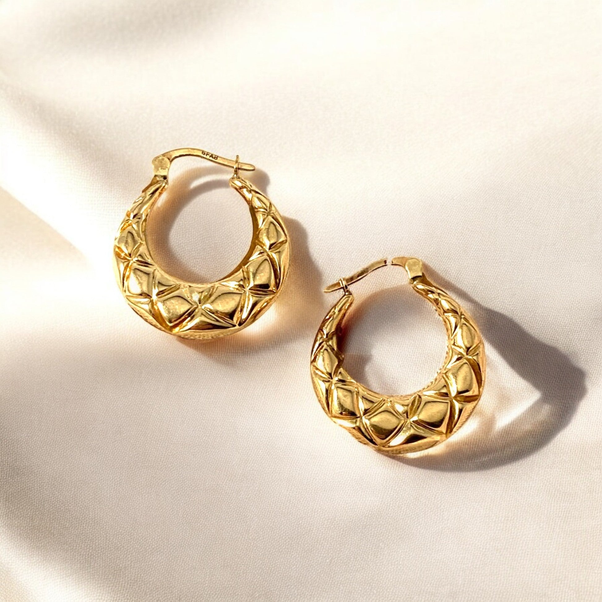 Earrings Ora